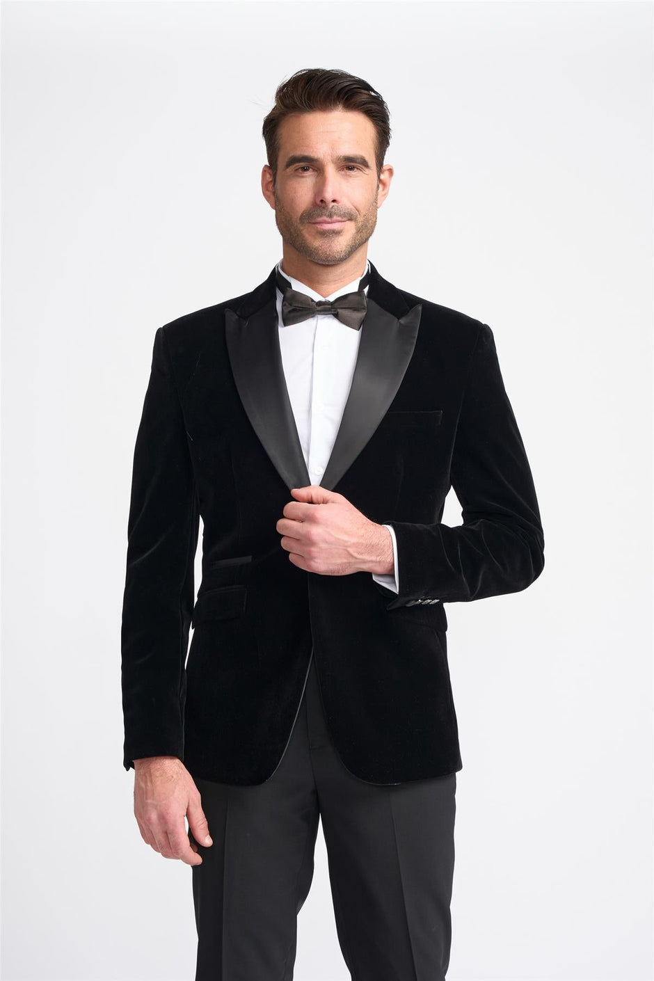 CT2 Suits - Award winning grooms-wear & suit hire.